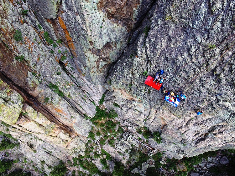 Cliff Camping - KMAC Guides